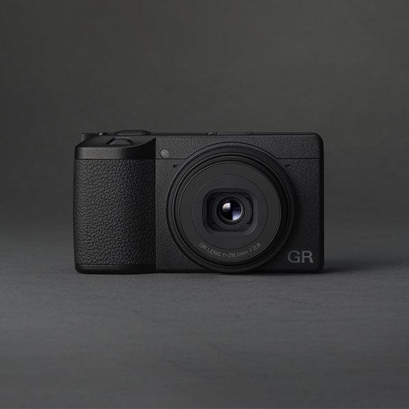 RICOH GR - Official Store - Digital compact cameras for street photo